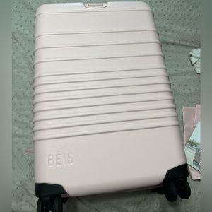 BEIS | Bags | Limited Edition Beis Carry On 2 Suitcase In Sakura Pink ...